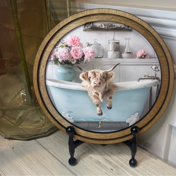 Art | Rustic 8 Round Art With Highland Cow In Tiffany Blue Tub Easel ...